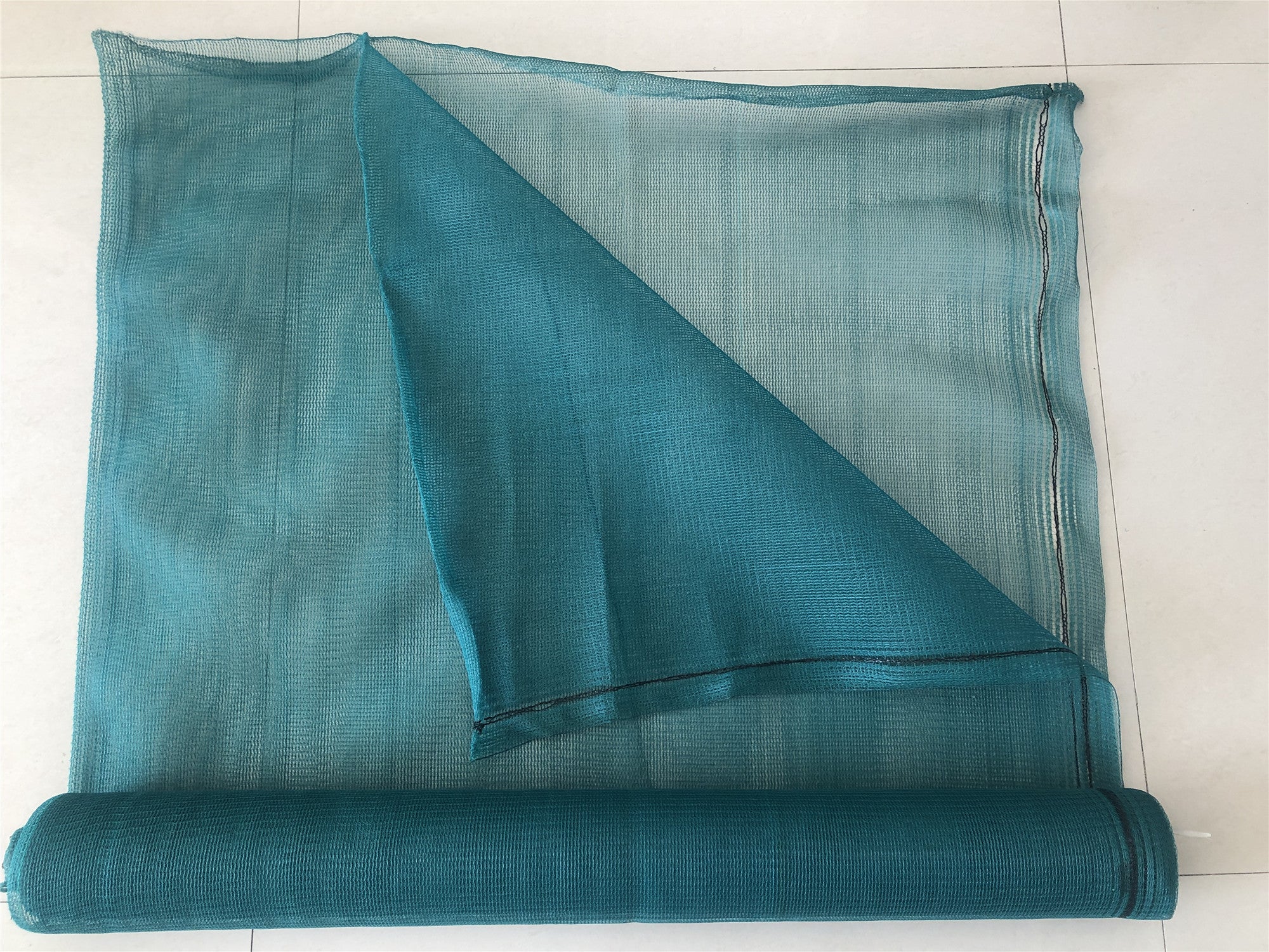 Shade Cloth - Windbreak - Scaffold - Debris Netting with Cable Ties ...